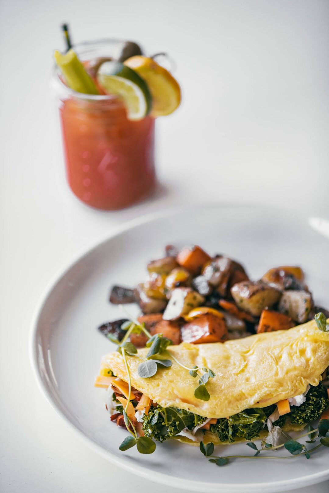 Restaurant 17 - Uniting Tradition and Local Flavors